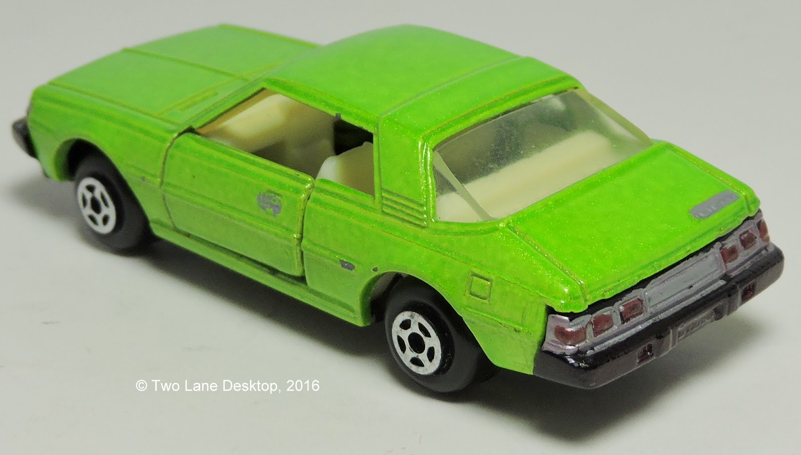 Matchbox Mitsubishi Galant Eterna, Rover 3500, and Oldsmobile Aerotech ...