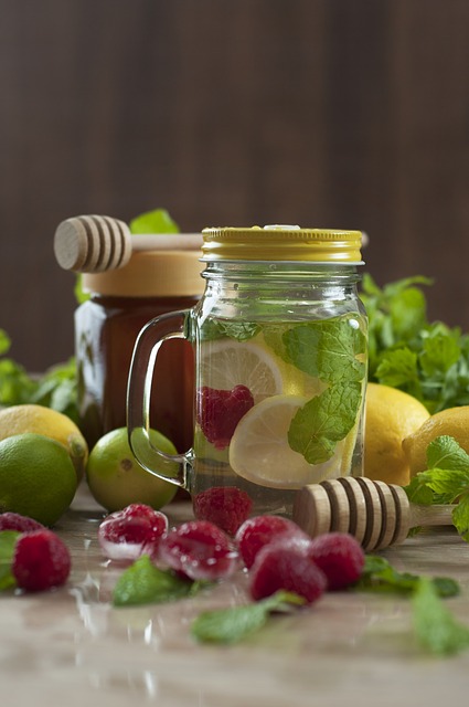 Cara Membuat Infused Water Sederhana dengan Beberapa Pilihan Rasa ...