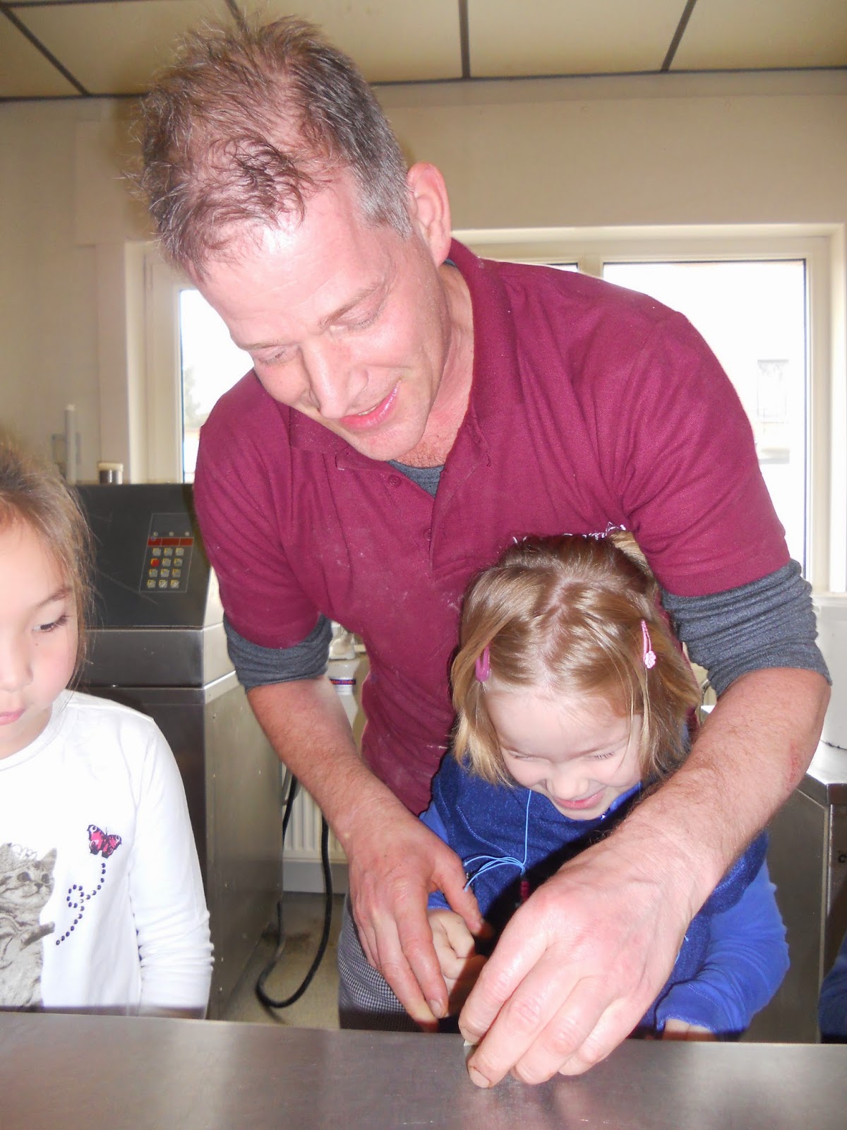 Tweede en derde kleuterklas van GVB Den Hulst (Testelt): "De bakker"