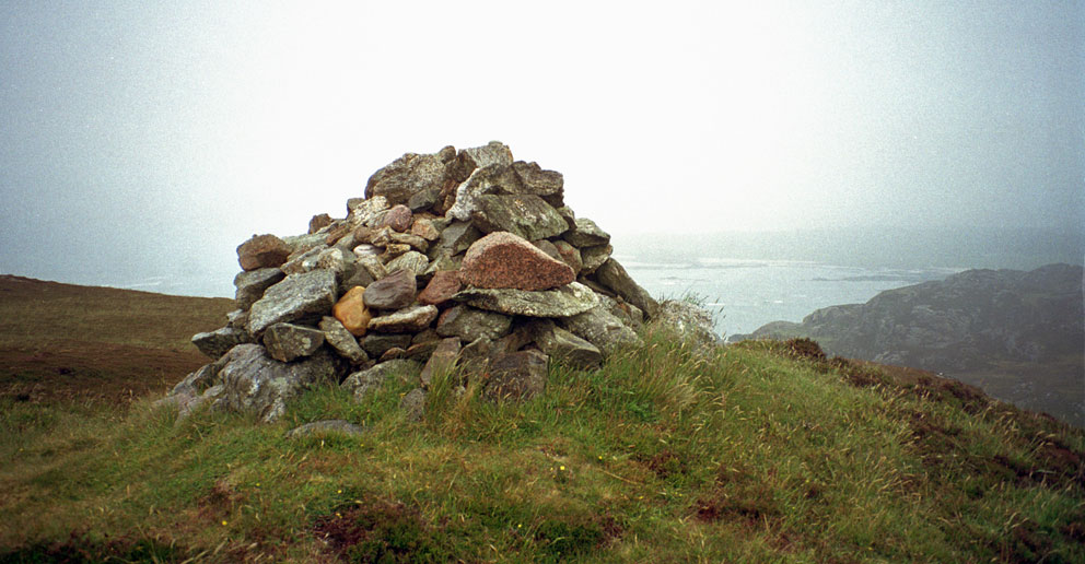 Marc Calhoun: Carn Cùl ri Èirinn - The Cairn with its Back to Ireland