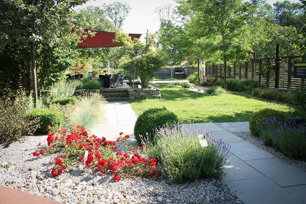 MAGYAR RÓZSATÁRSASÁG: Die Garten Tulln - Kirándulás