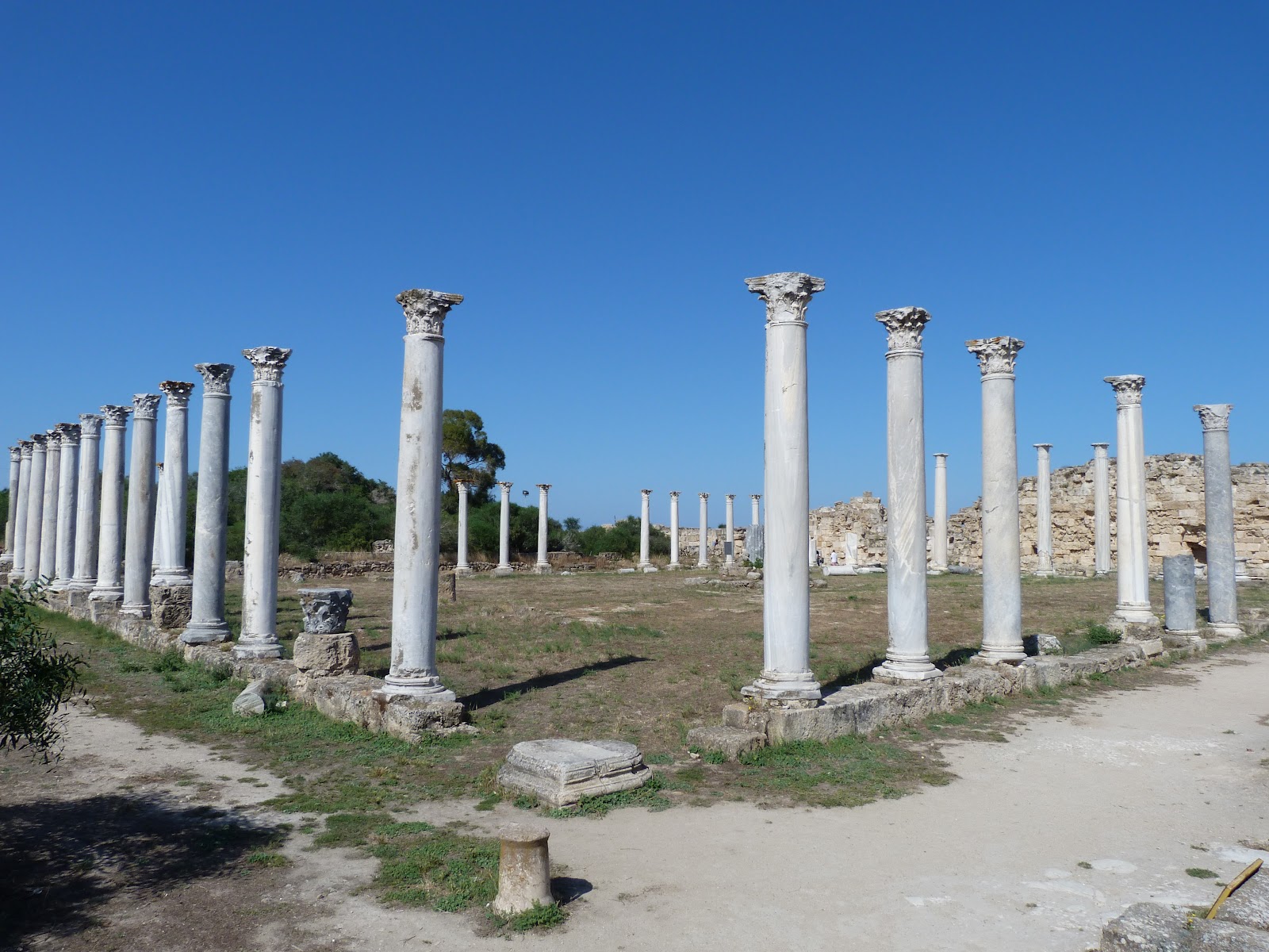A bord de THIRA: Samedi 2 juin : VISITE DE SALAMINE ET DE FAMAGOUSTE