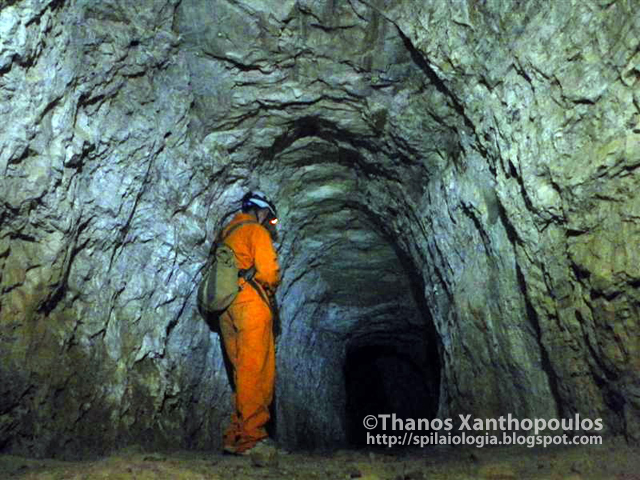 ΣΠΗΛΑΙΟΛΟΓΙΑ - SPELEOLOGY IN GREECE : ΣΤΟΑ "770" ΛΑΥΡΙΟ