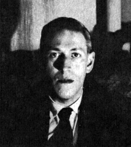 Tales of Mystery and Imagination: Howard Phillips Lovecraft: The Tree