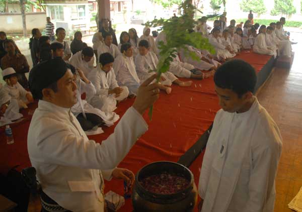 Tradisi Ruwatan di Solo ~ Catatan Rose