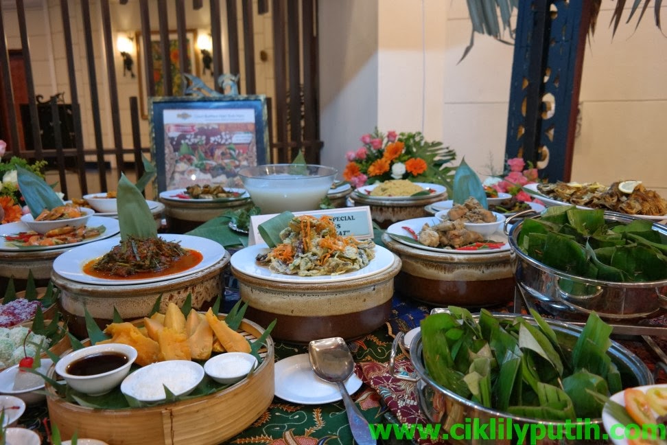 CikLilyPutih The Lifestyle Blogger: BORNEO Food Fiesta Di Grand ...