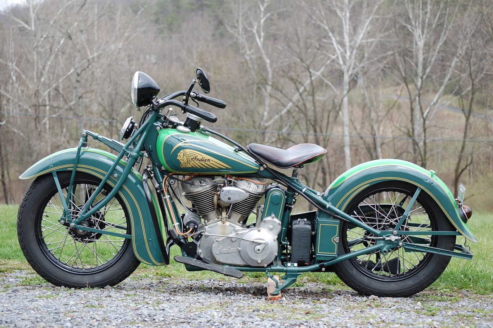 MALA VIDA CUSTOM GARAGE: 1937 Indian Chief