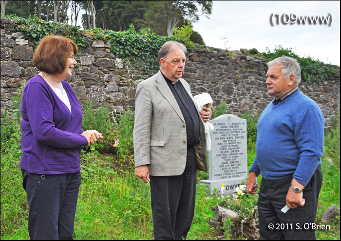 Portlaw: 109 Mass at Clonagam Cemetery.
