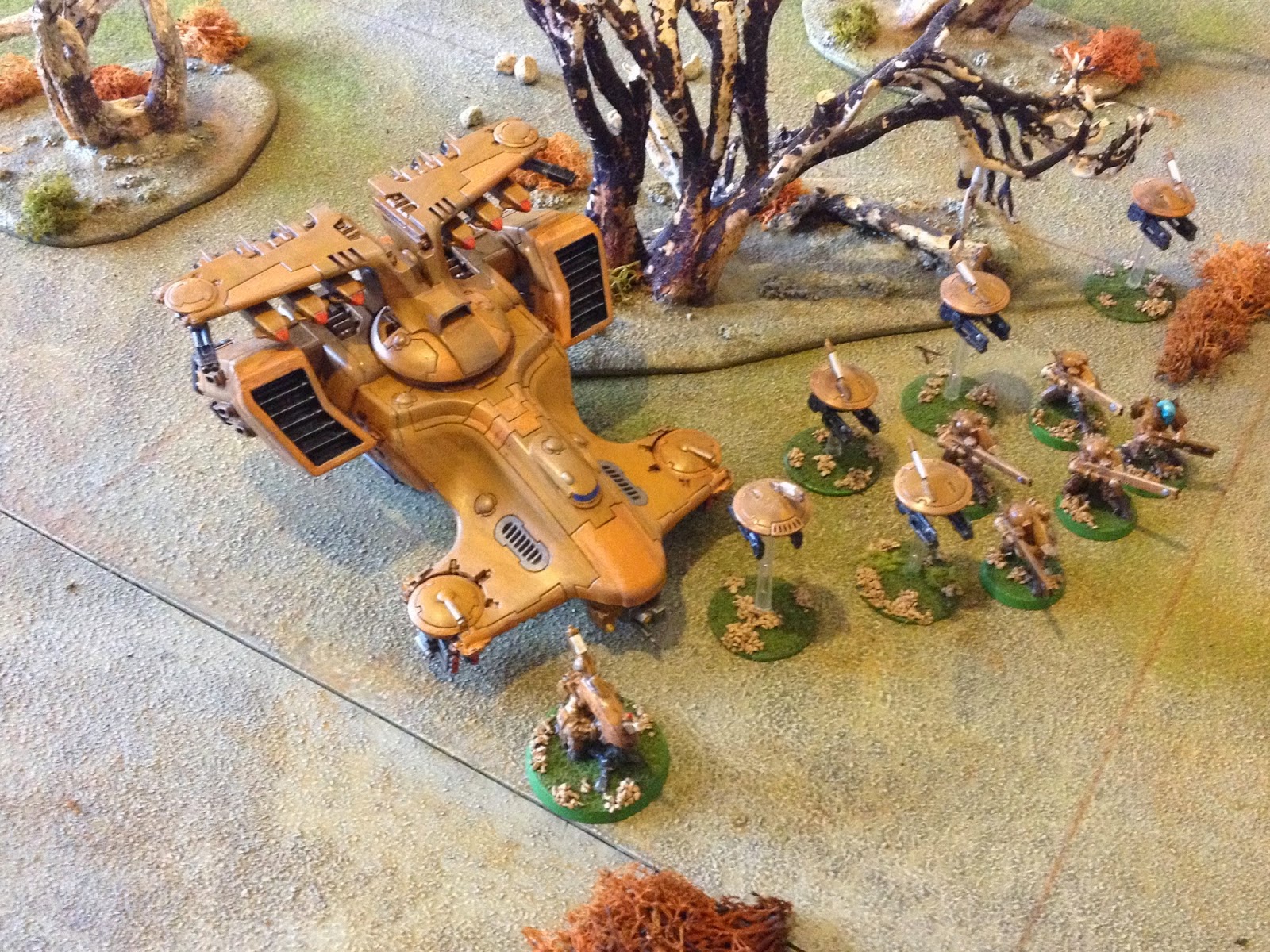 Grid based wargaming - but not always: Tau Sky Ray Missile Gunship