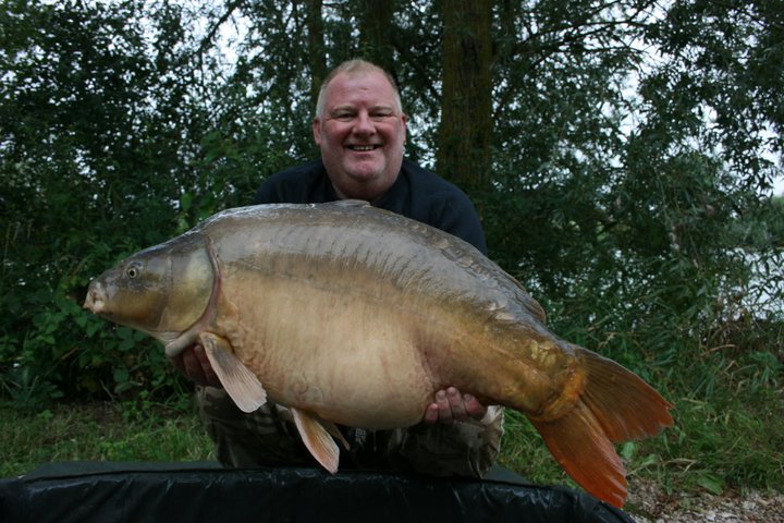 Carp fishing with Hortonfishing.com: Graviere de la Traque : Lee ...