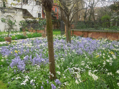 architect design™: A hidden Venetian garden
