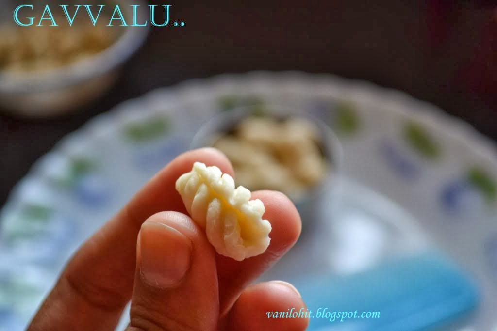 Gavvalu - Sweet Shells from Andhra / ಗವ್ವಲು - ಆಂಧ್ರ ಸ್ಪೆಷಲ್ | Recipe world