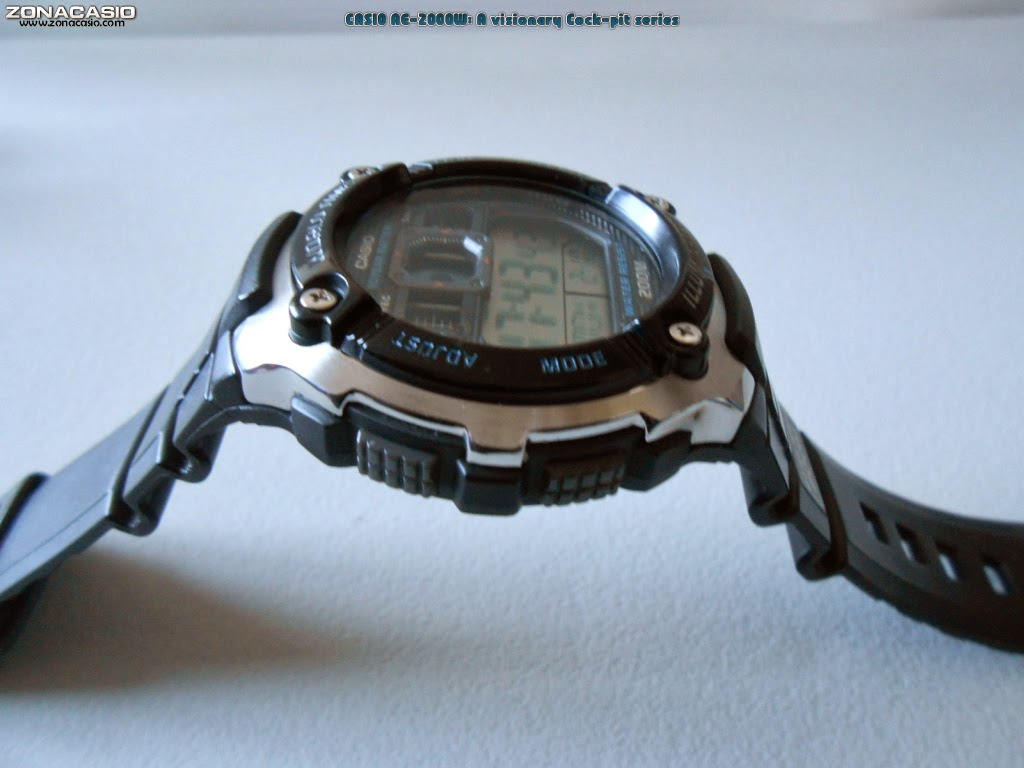 Zona Casio: Prueba: Casio AE-2000W. Un reloj de altos vuelos