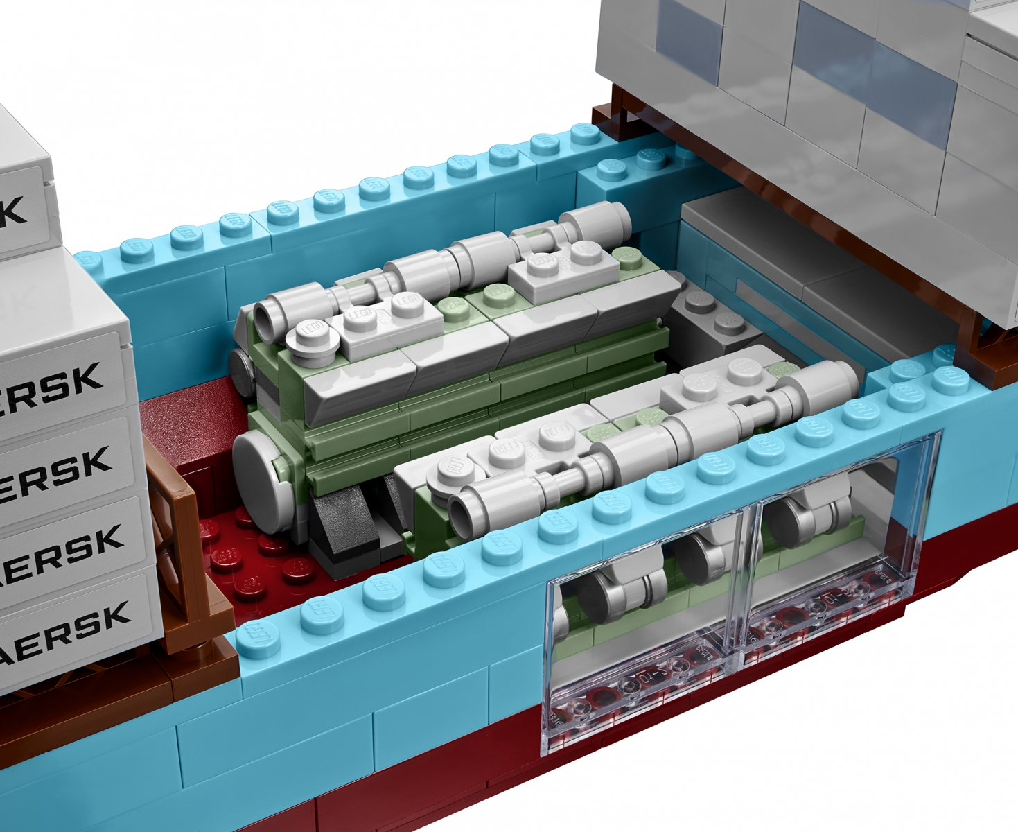 The Brickverse: New Maersk ship set revealed
