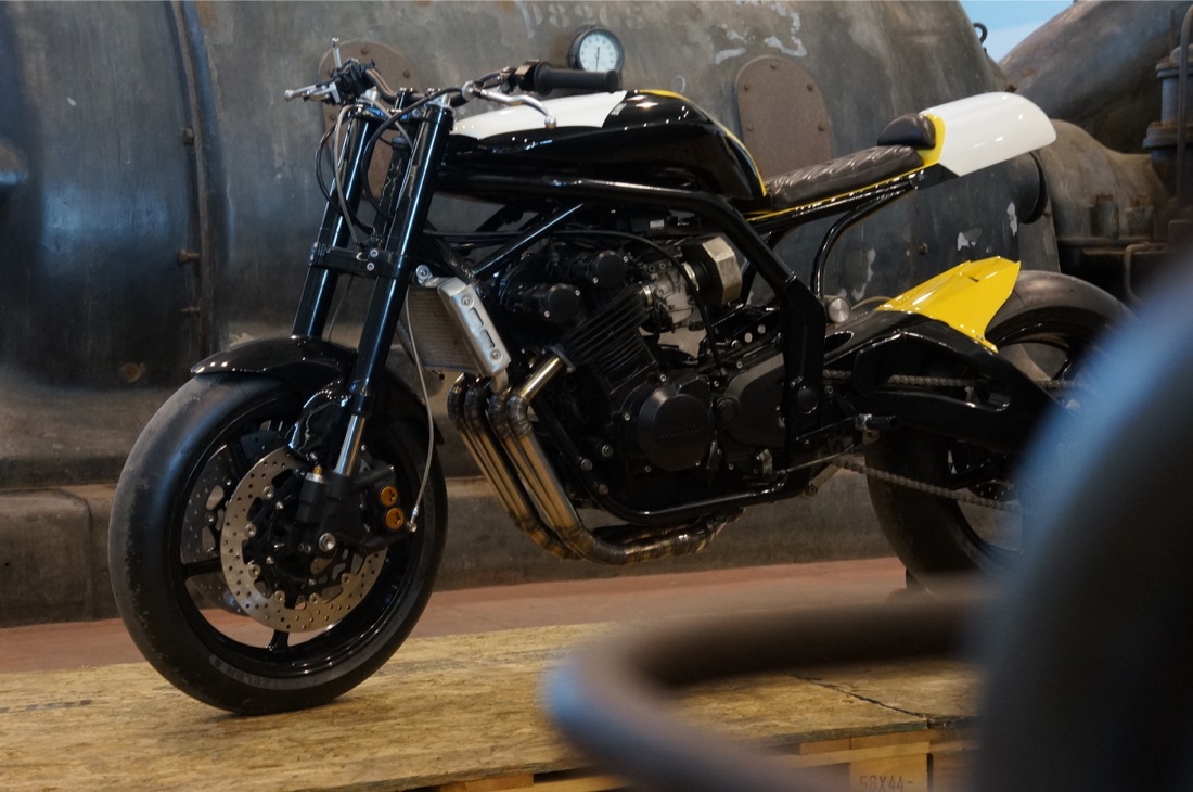 FZ6 Bad Winners - RocketGarage - Cafe Racer Magazine