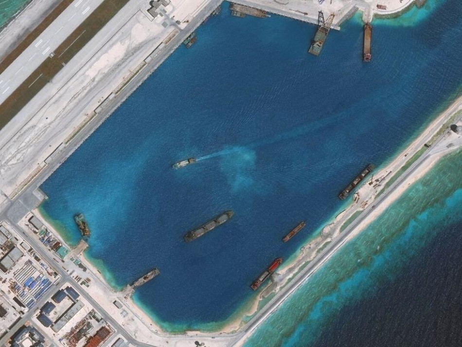 Asian Defence News: Chinese Fiery Cross Reef in latest high-definition ...