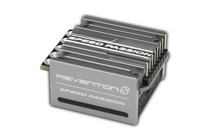 GadgetMonkey: Speed Passion 期待のニューモデル： Reventon