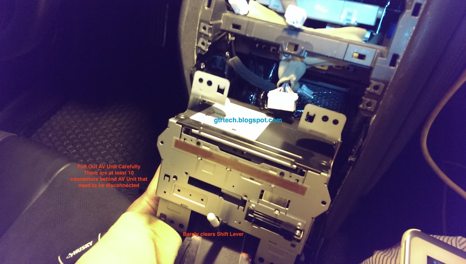 Nissan GT-R (R35) Technical DIY Blog: Upgrading 2009 GT-R AV ...