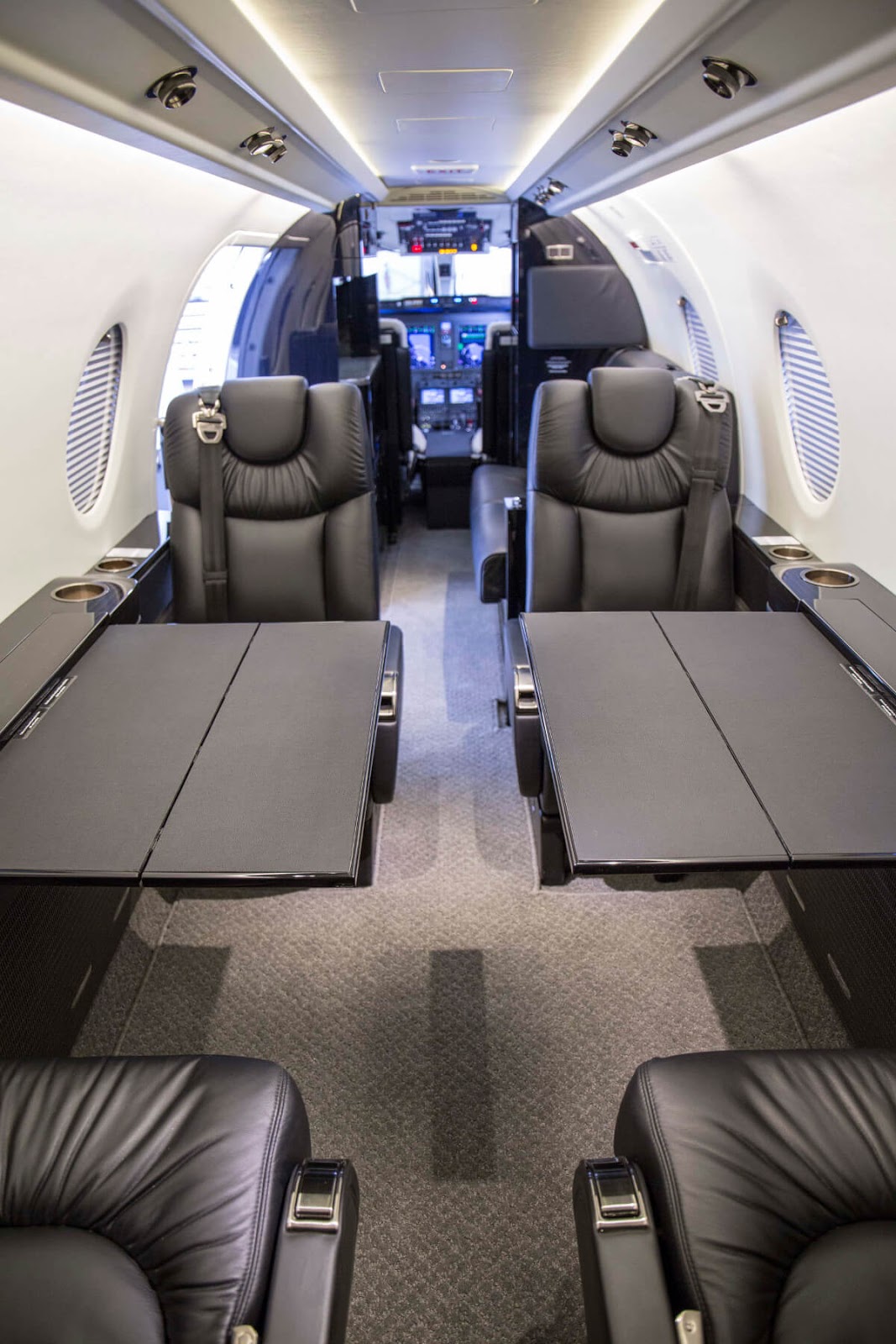 MITSUBISHI MU-300 DIAMOND