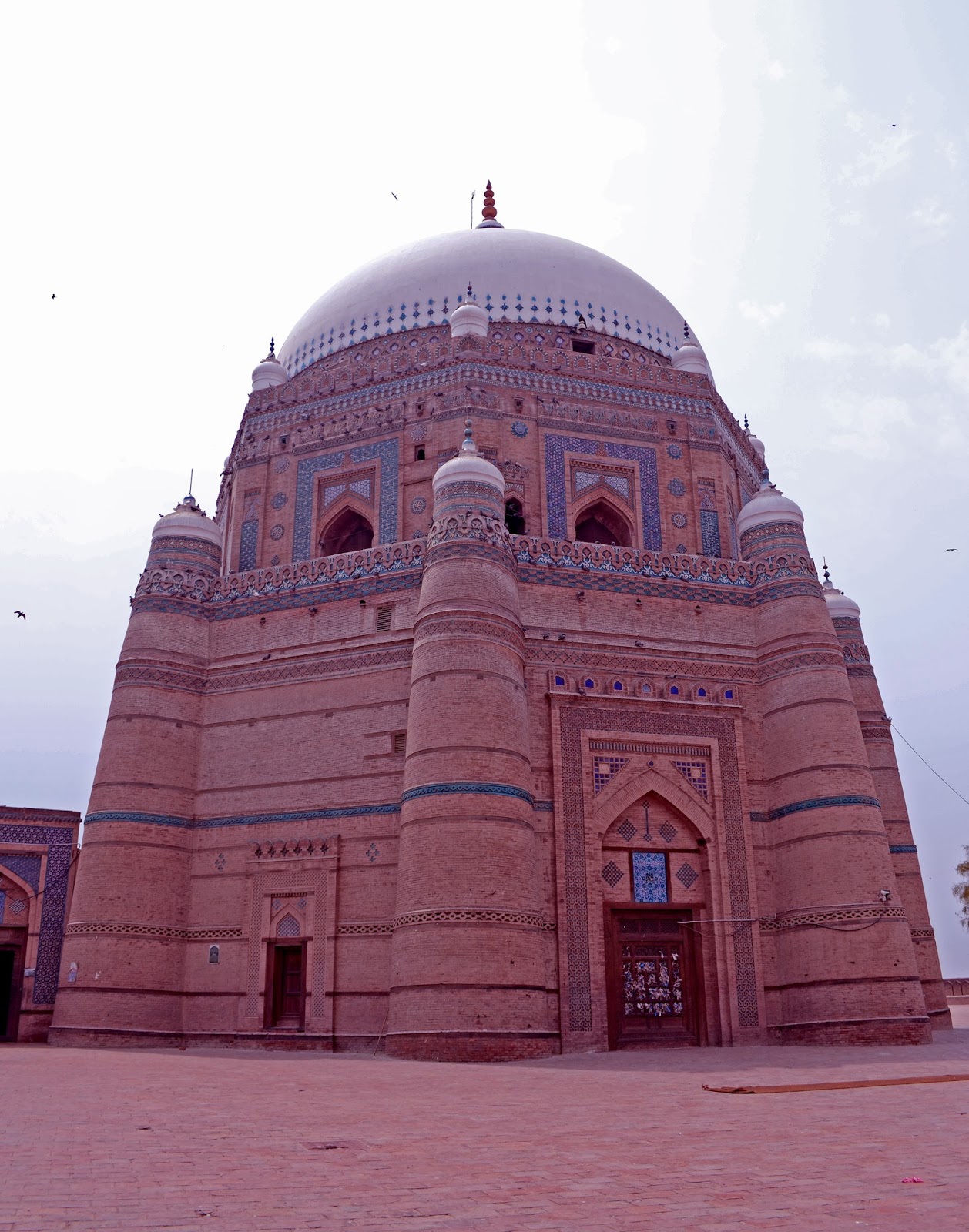 A Few Delightful Moments in the City of Saints, Multan! | Occasional Diary