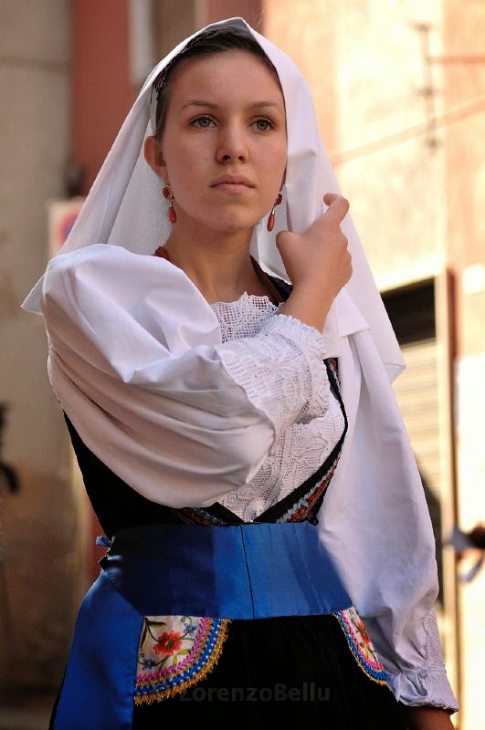 Sardinian Traditional Clothing - Page 12 - Sardinian People