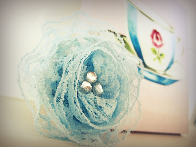 Live. Love. Craft.: TUTORIAL - Lace Flower