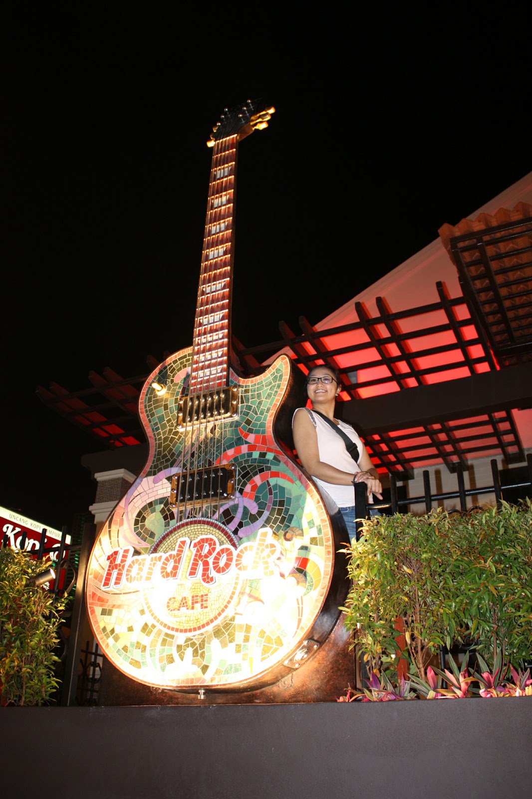 the-halal-food-blog-makan-in-malacca-part-3-hard-rock-cafe