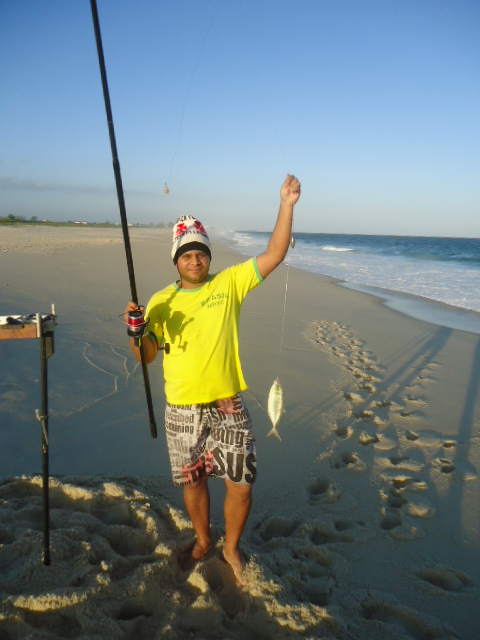 PARCEIROS DA PESCA DE PRAIA: Pescaria na Laje da Manitiba - Jaconé