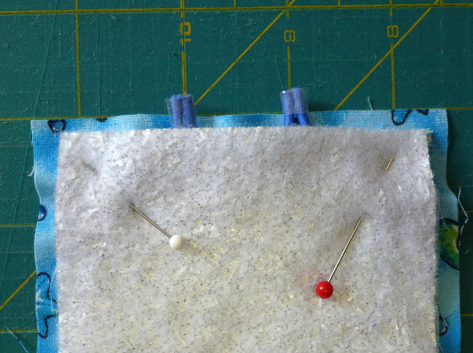 Leslie's Art and Sew: Summer Sewing: Soda Can Cozy Tutorial