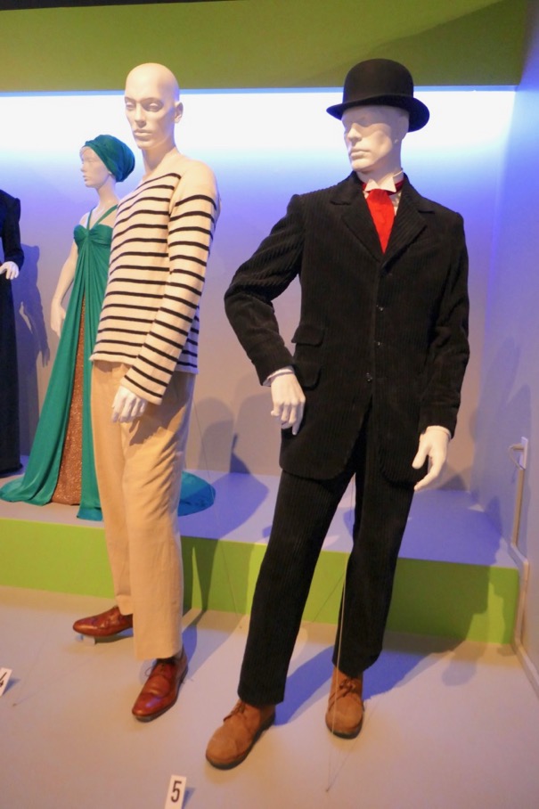 Hollywood Movie Costumes and Props: Emmy-nominated TV costumes from ...