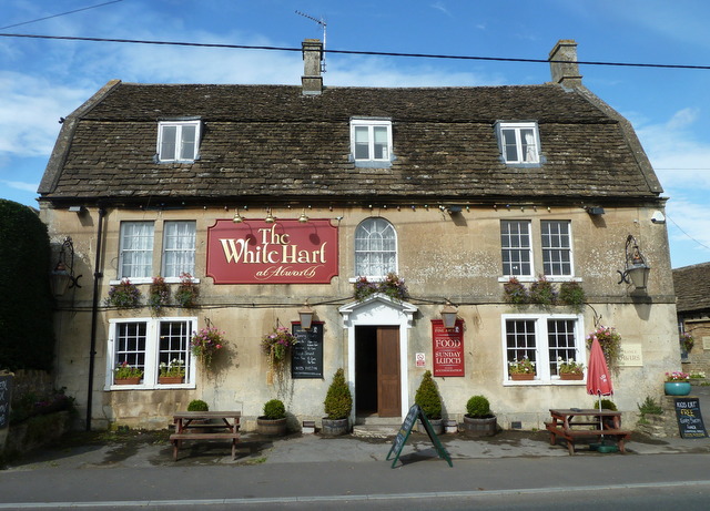 Devizes Days in Words and Pictures 2015: Another Long Walk, Another Pub!