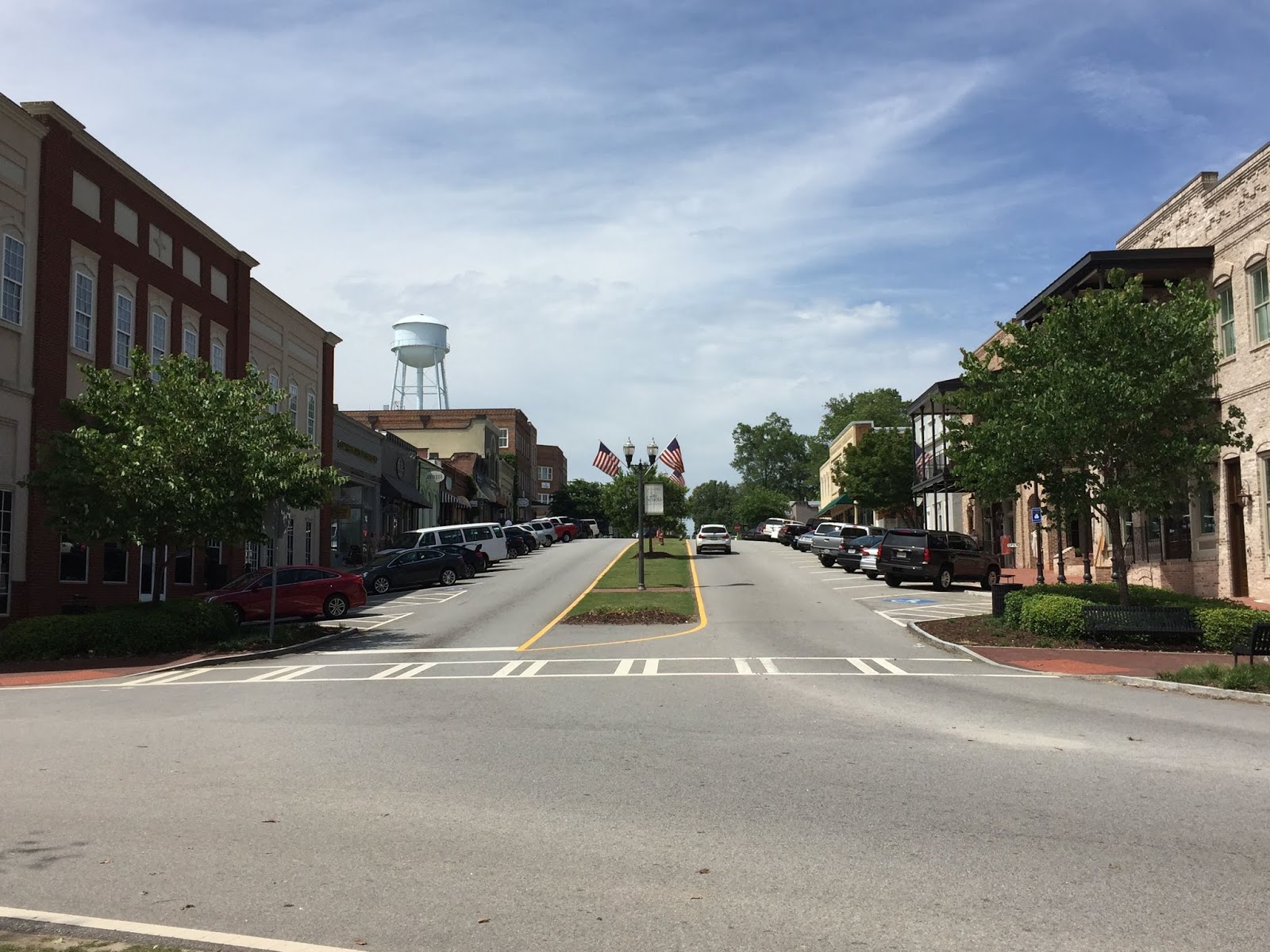 Senoia, Georgia - quick stop to visit this beautful town