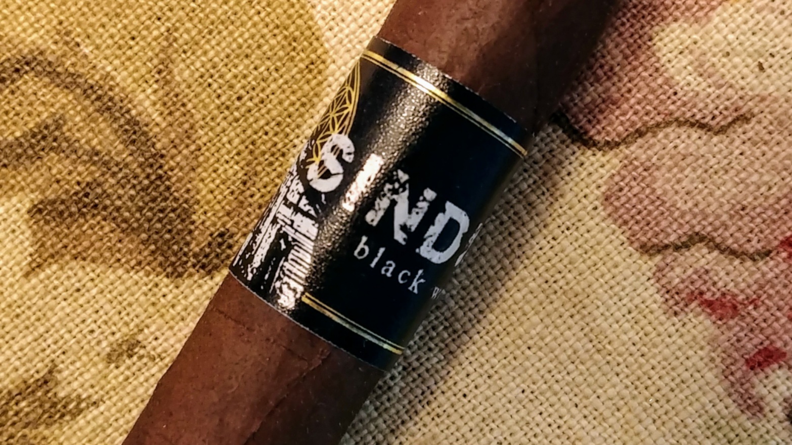 Tiny Tim's Cigar World!: Sindustry (2018) Lancero (7 x 38) by Black ...
