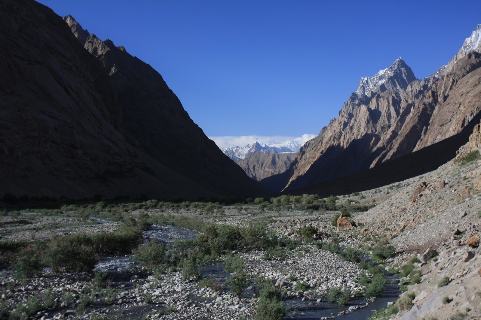 Salman Rashid: April 2013