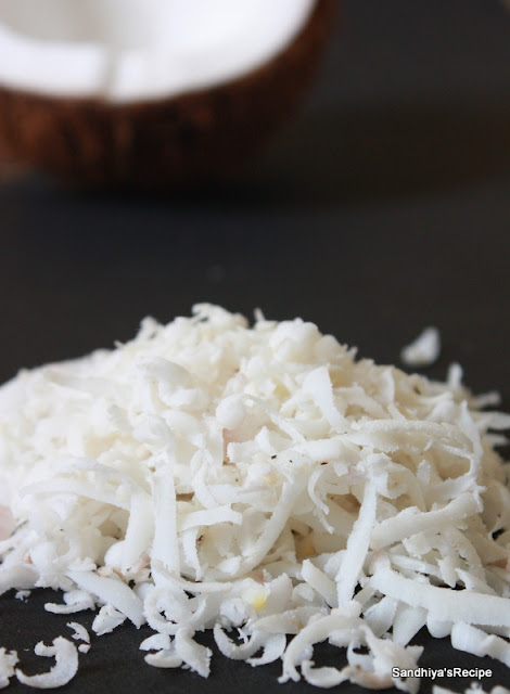 Sandhiya's Cookbook: Homemade Unsweetened Coconut Flakes | How to make ...