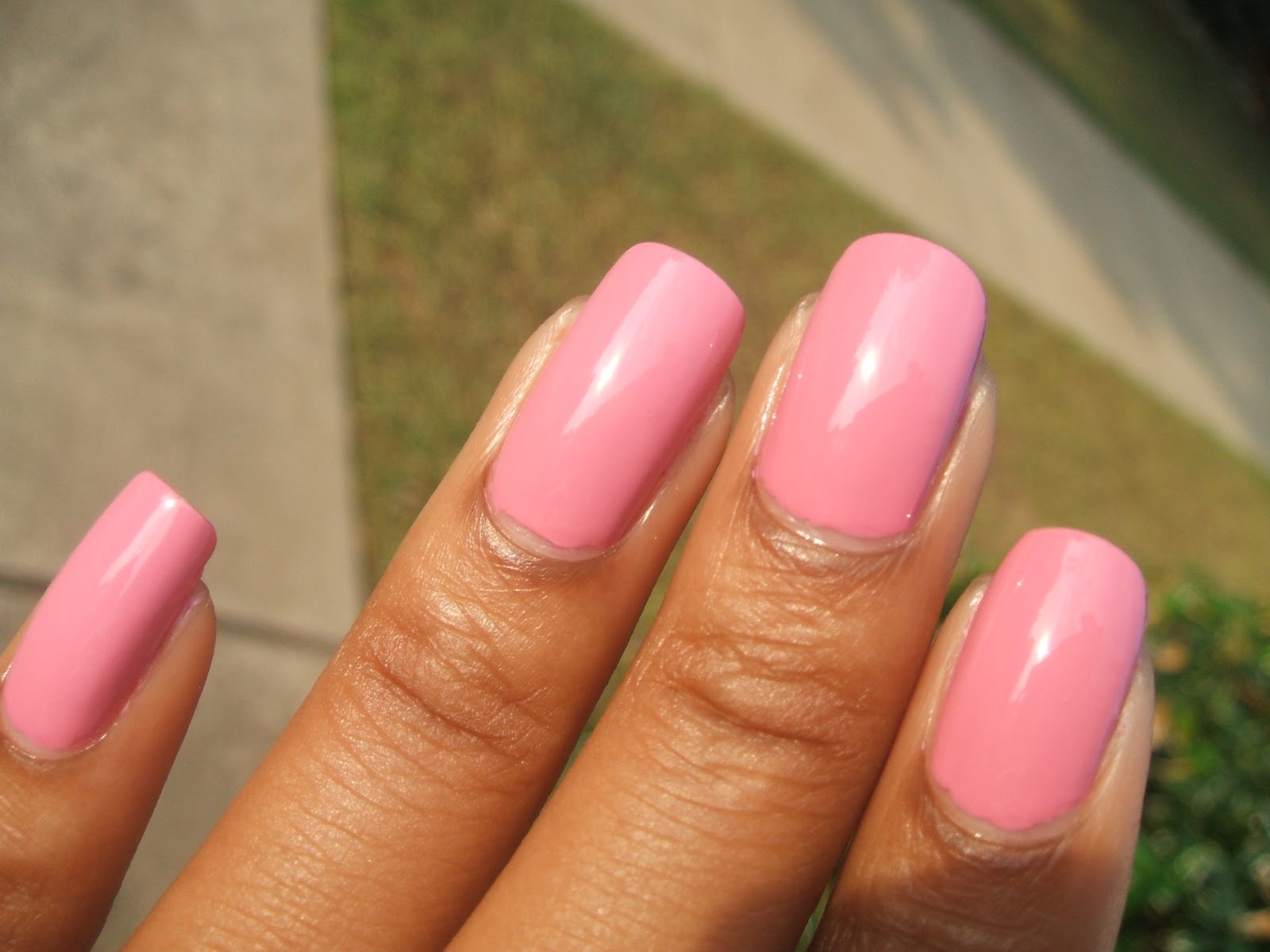 Pink Wednesday ~ Zoya Flora