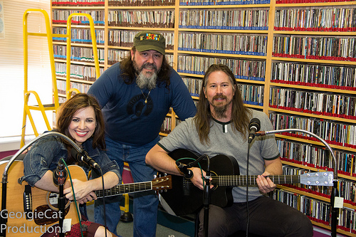 KSER Manager's Corner: KSER In-Studio Performance - Sightseer