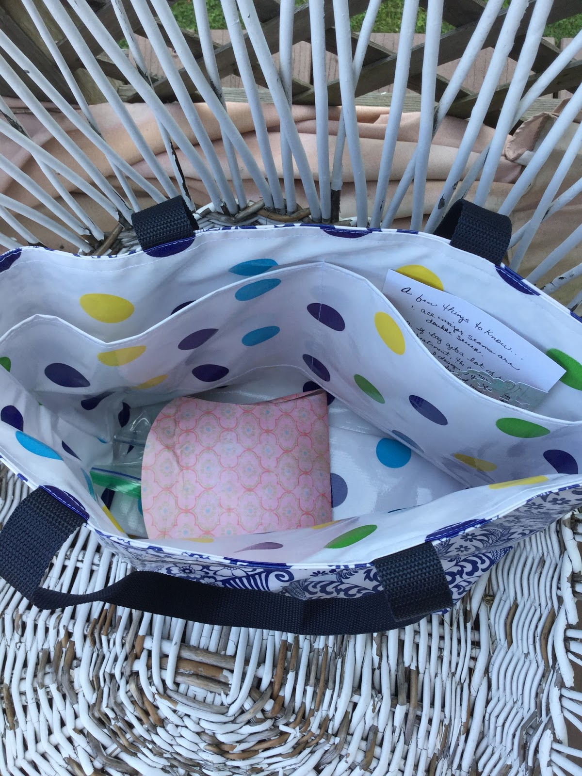 Handcrafted Artisan: Product Review: Oil Cloth bag from Sheryl at Sew ...