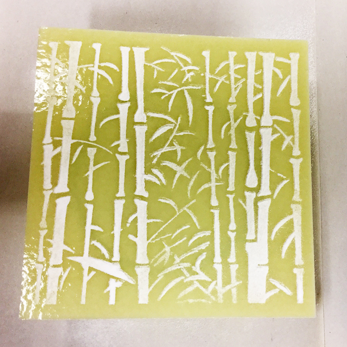 Rose Mary's Clay: SIFTING POWDER ON GLASS PLATES