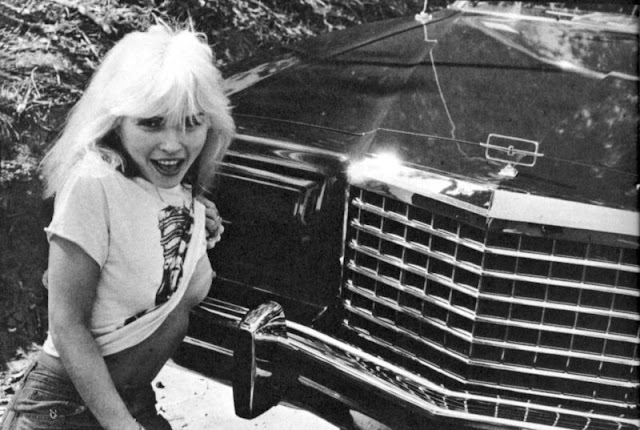 Vintage Photographs of Debbie Harry Posing With Her Damn Cool Cars From ...