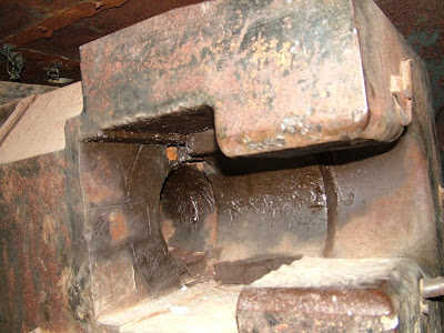 Tank Archives: Inside the Maus