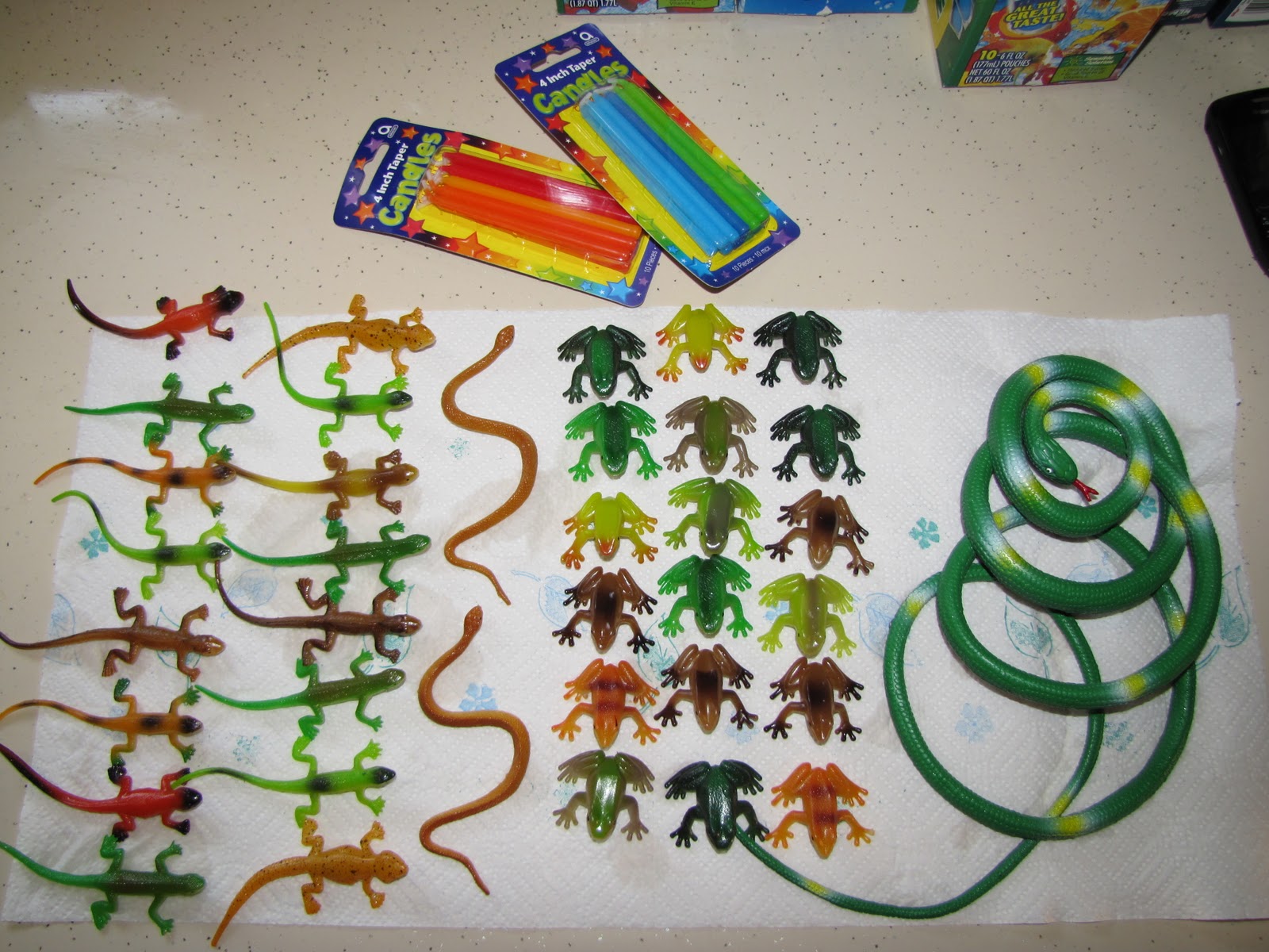 PLAY PENDING: [celebrate] the boy's happy birthday...