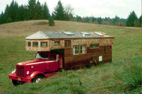 Domythic Bliss: HouseTrucks