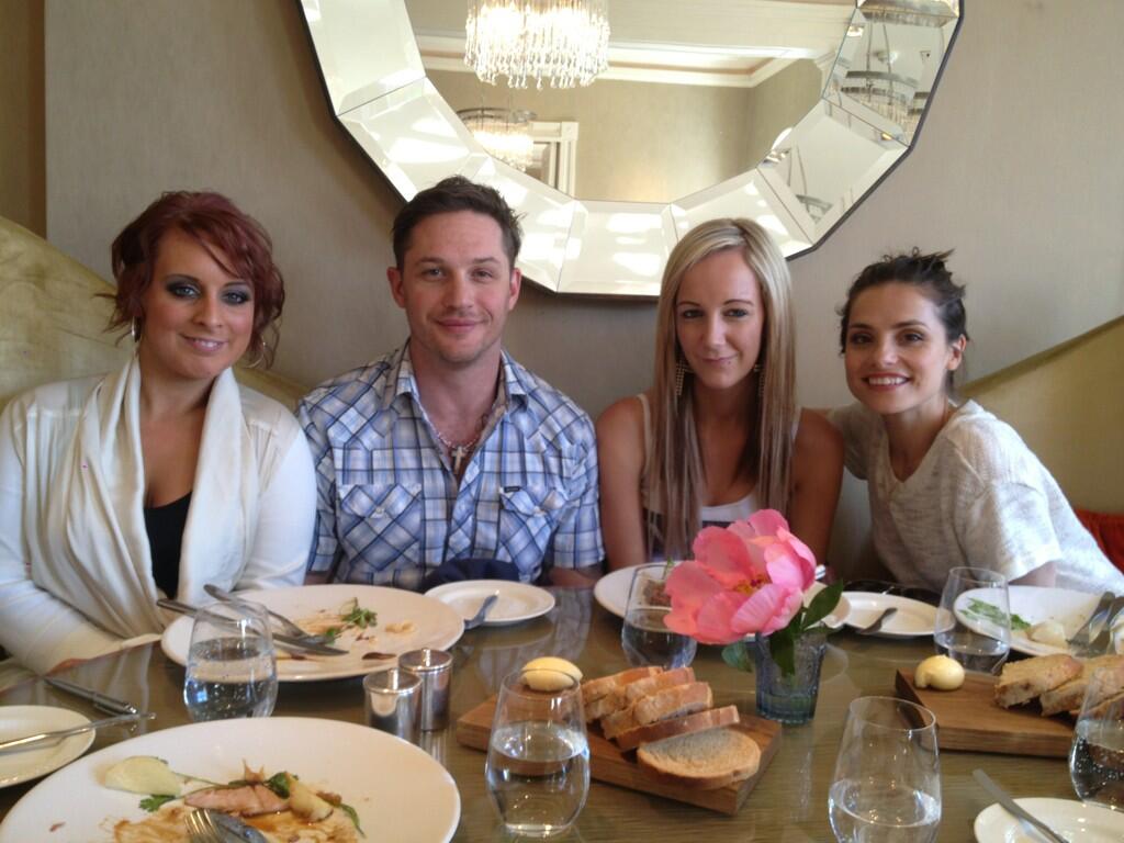 Tom Hardy Meets Cancer Patient Kayleigh Duff For Surprise Dream Date ...