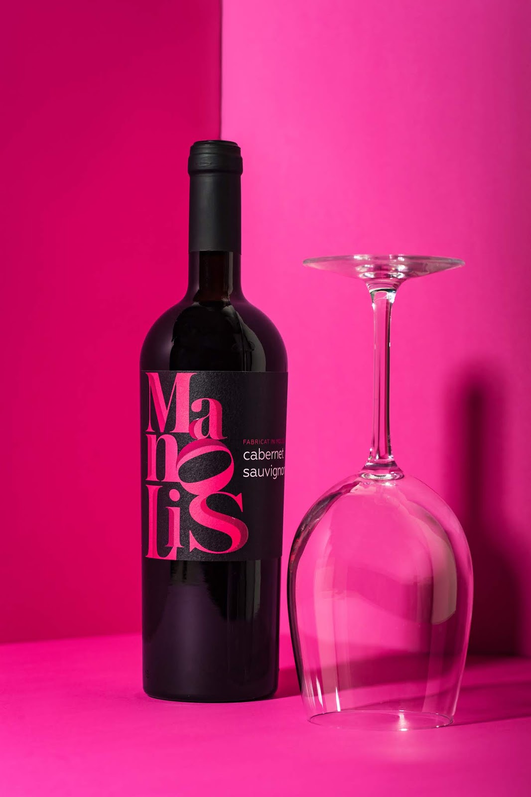 Manolis – Packaging Of The World