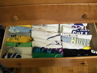 Hey. I'm pretty awesome.: Getting Organized: Clothing Drawers!
