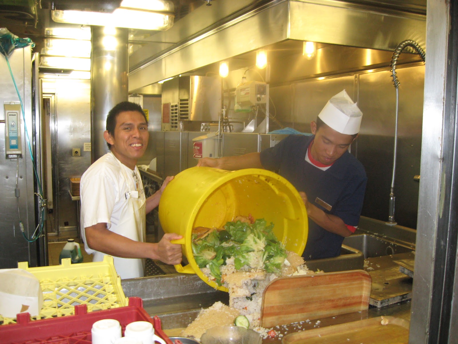 Menjadi Galley Steward ~ Blog Kapal Pesiar