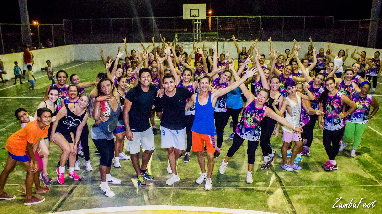 Confira as fotos do Zumba Fest Chaval