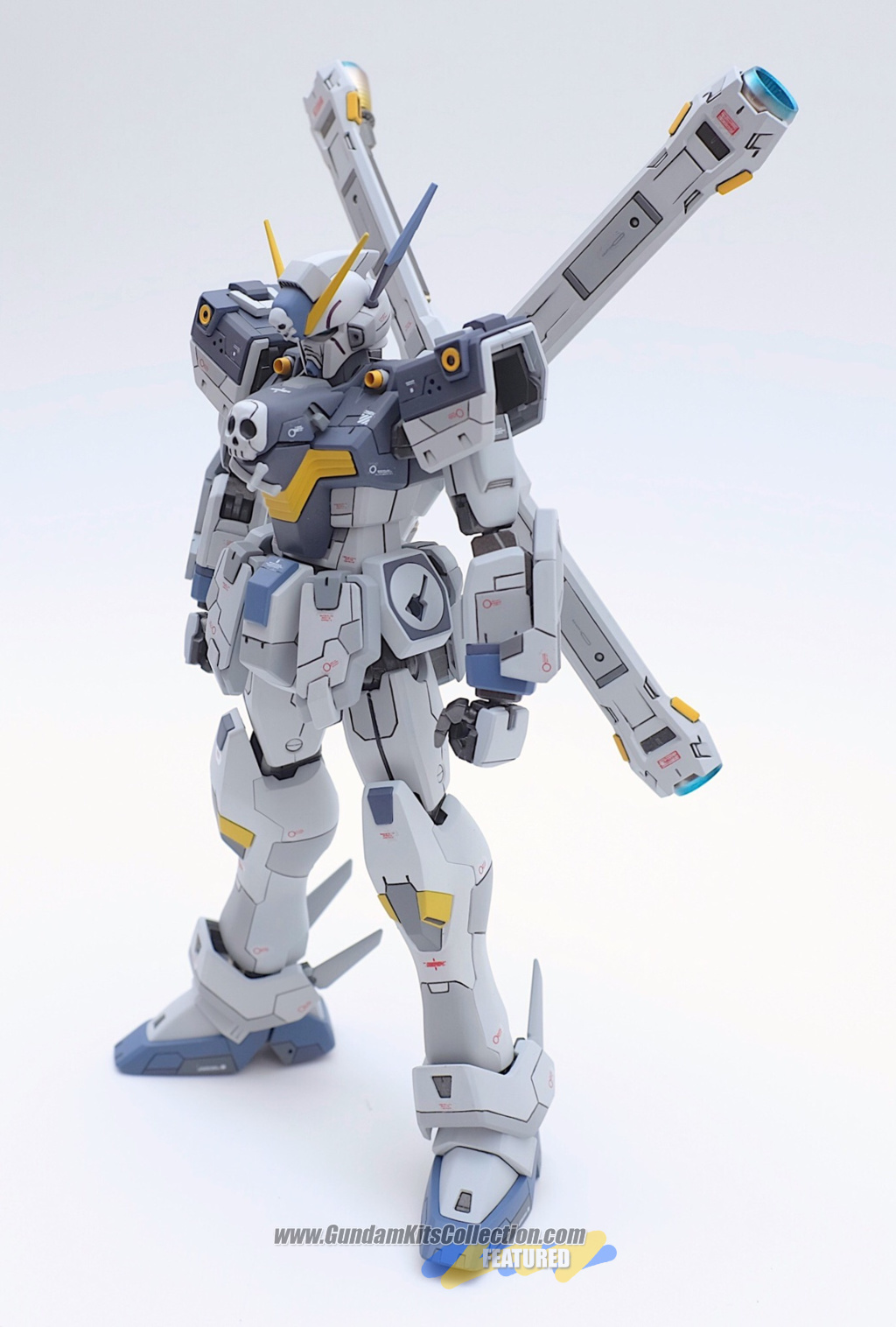 Custom Build: MG 1/100 Crossbone Gundam X1 Full Cloth [Detailed ...