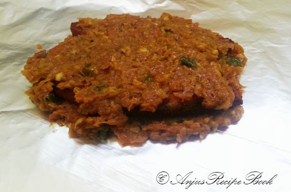 Anju's Recipe Book: Avoli Pollichathu / Black Pomfret wrapped in Banana ...